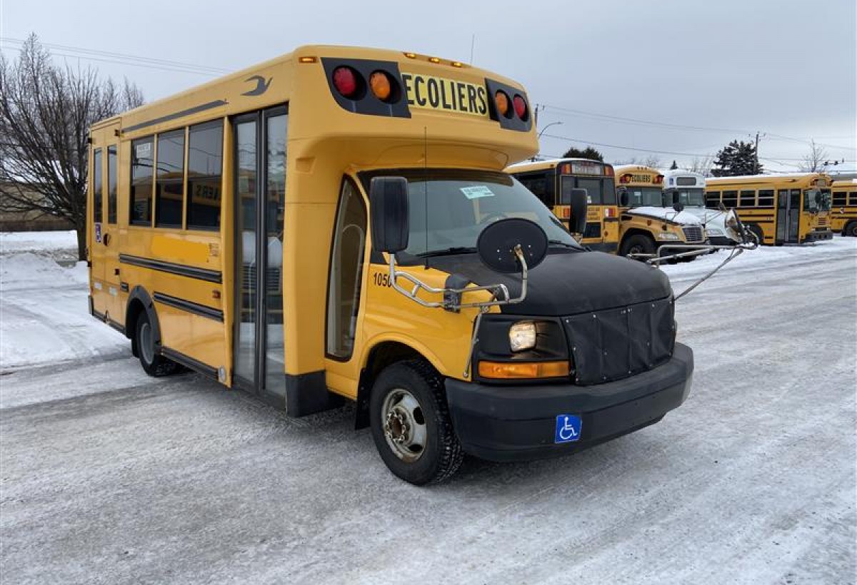 2010 MICRO BIRD G5 GMC - Girardin Blue Bird