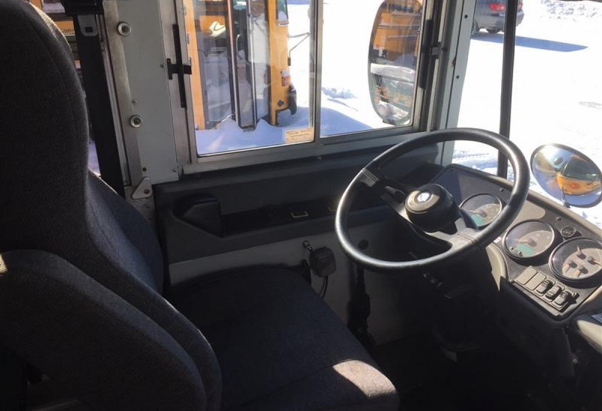 BLUE BIRD TC 3000 2008 - Girardin Blue Bird