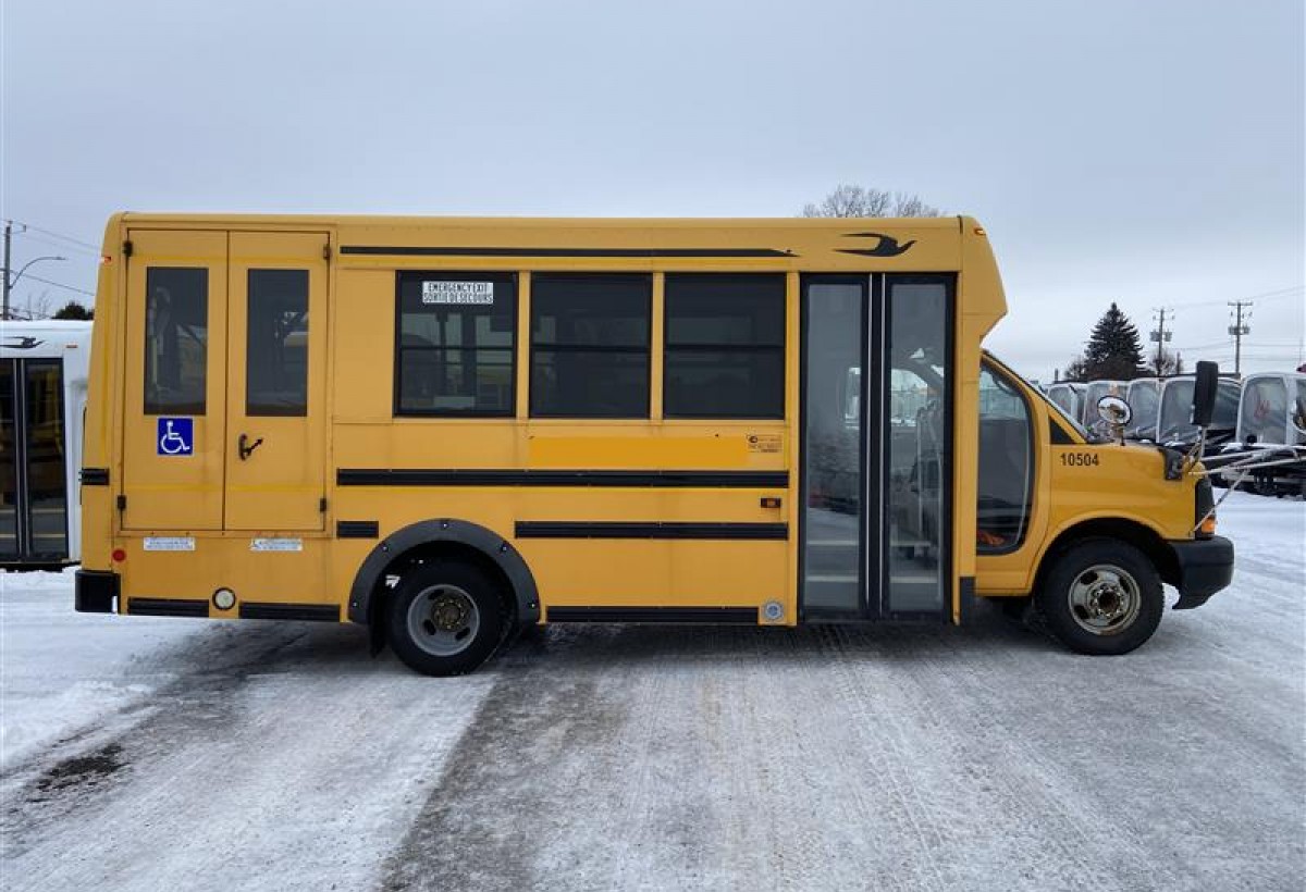 2010 MICRO BIRD G5 GMC - Girardin Blue Bird