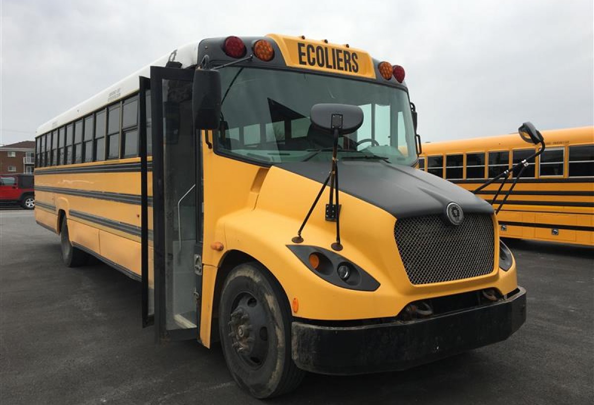 2013 Lion Conventional Bus - Girardin Blue Bird