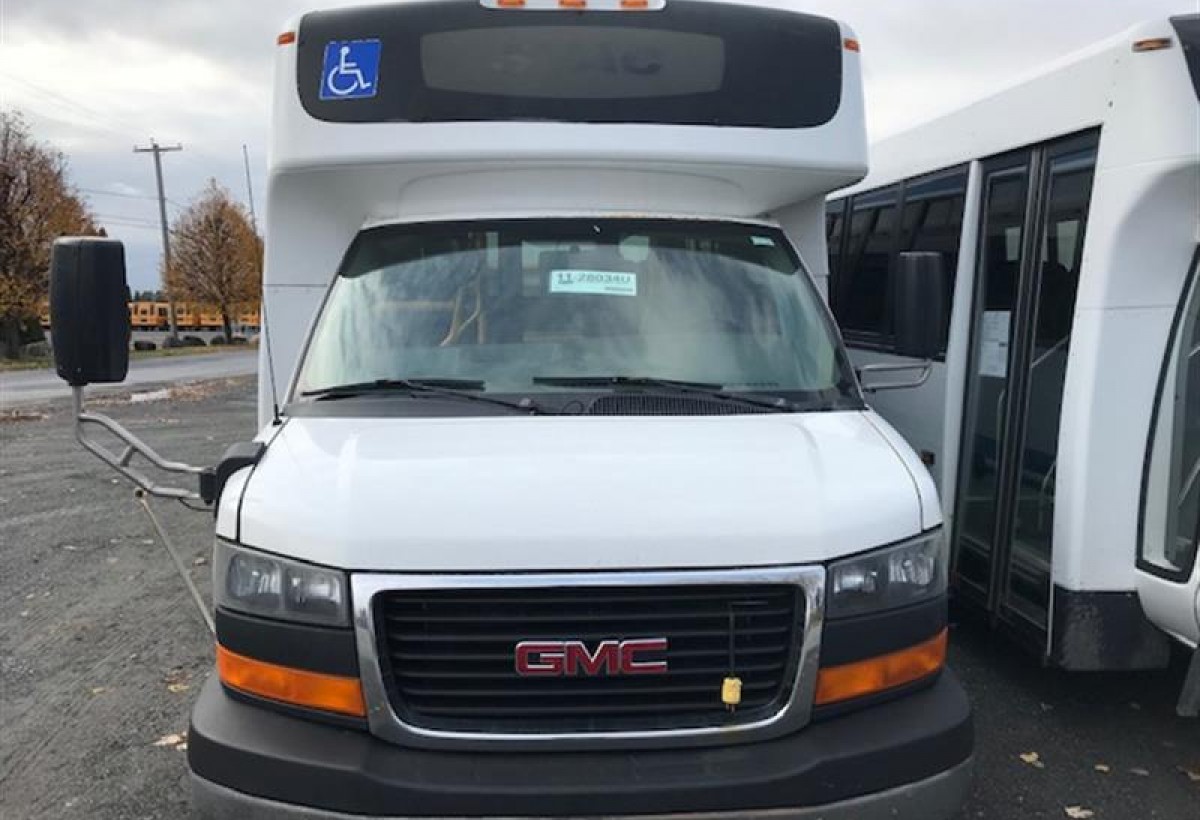 Minibus Micro Bird 2011 GMC Duramax - Girardin Blue Bird