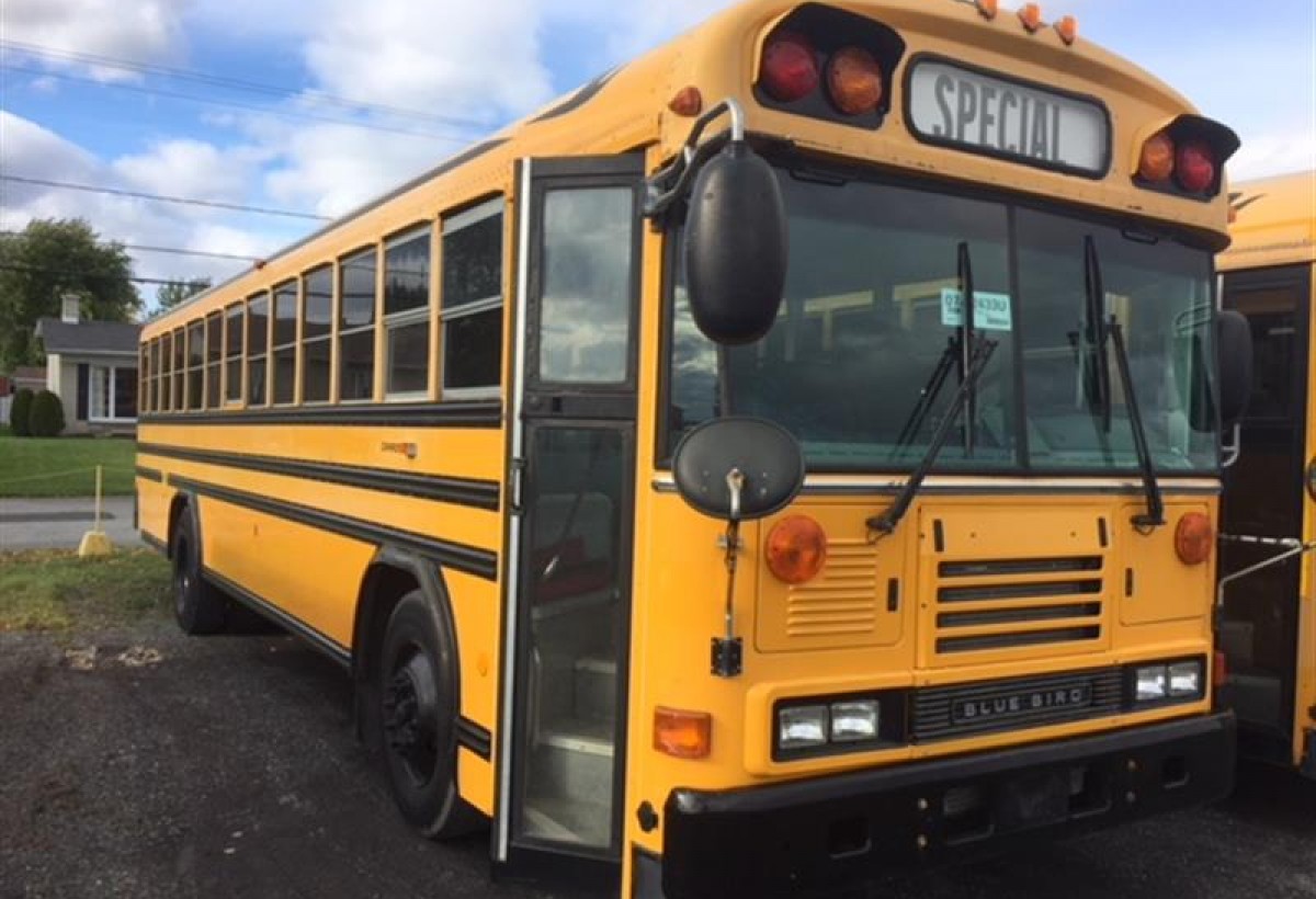 Blue Bird TC3000 2006 - Girardin Blue Bird