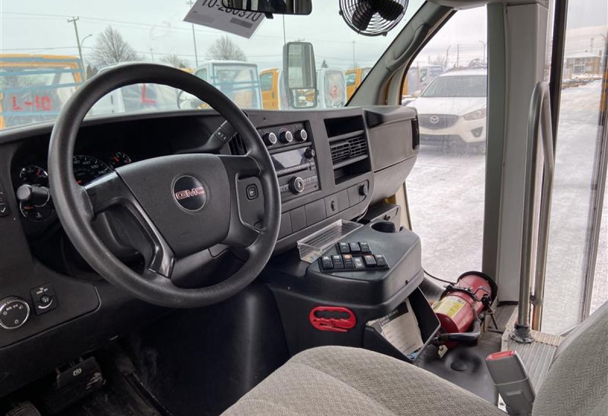 2010 MICRO BIRD G5 GMC - Girardin Blue Bird