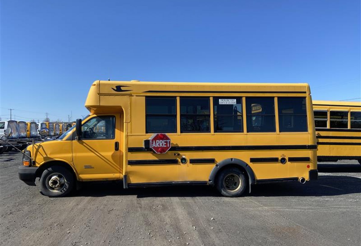 2011 MICRO BIRD G5 GMC - Girardin Blue Bird