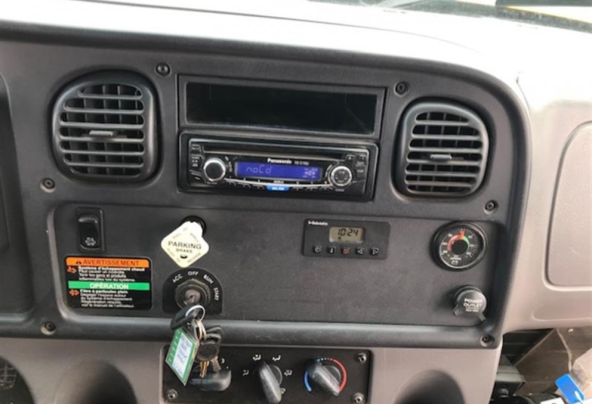 2008 Freightliner Thomas C2 - Girardin Blue Bird