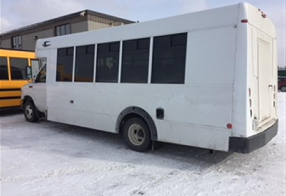 2015 Commercial Ford Micro Bird - Girardin Blue Bird