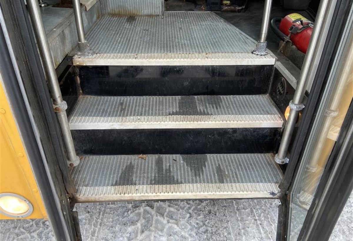 2010 MICRO BIRD G5 GMC - Girardin Blue Bird