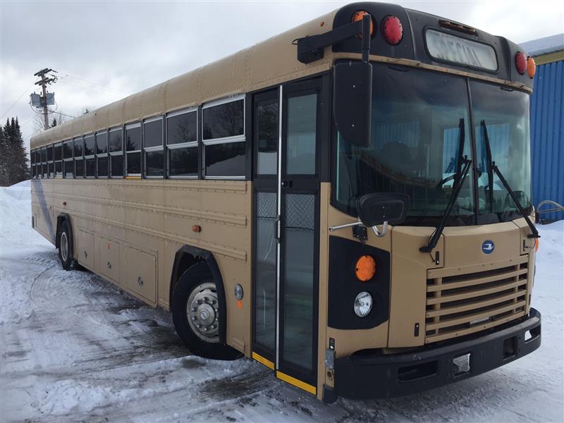 2011 BLUE BIRD TX3 - Girardin Blue Bird